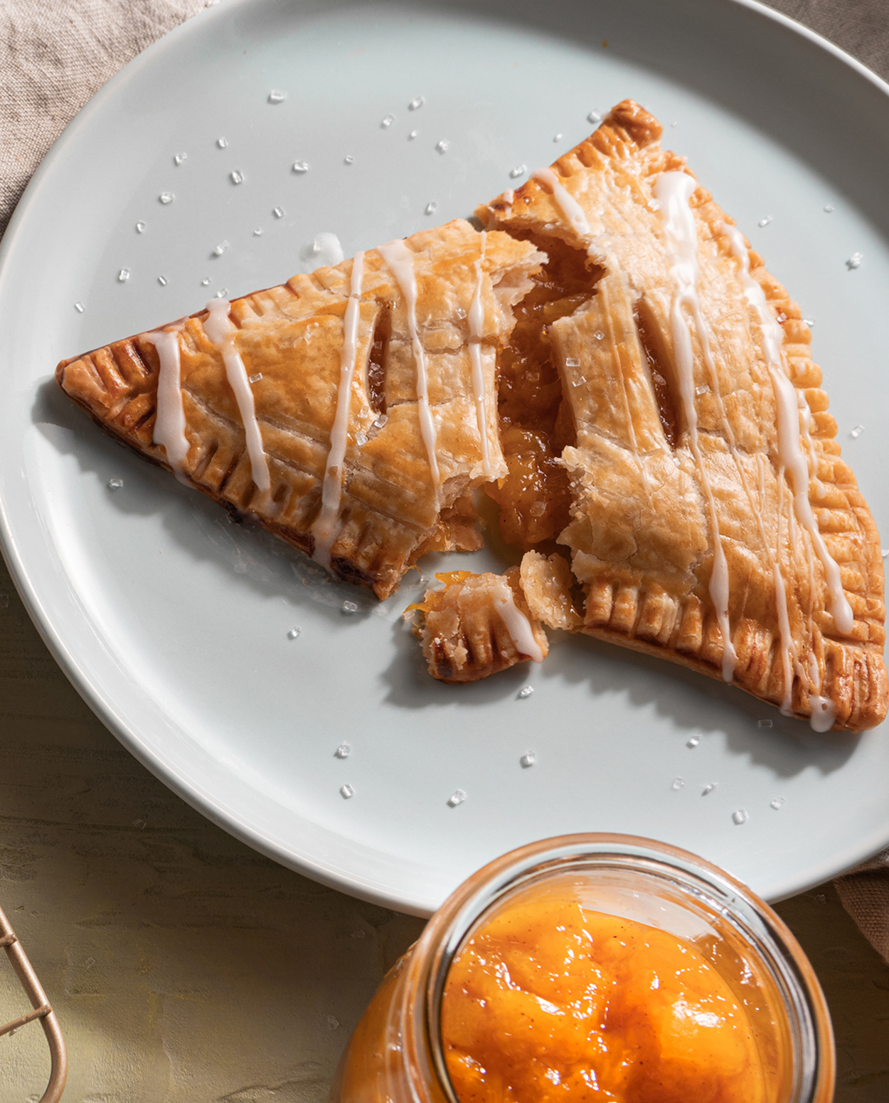 California Cling Peach Hand Pies - California Cling Peaches